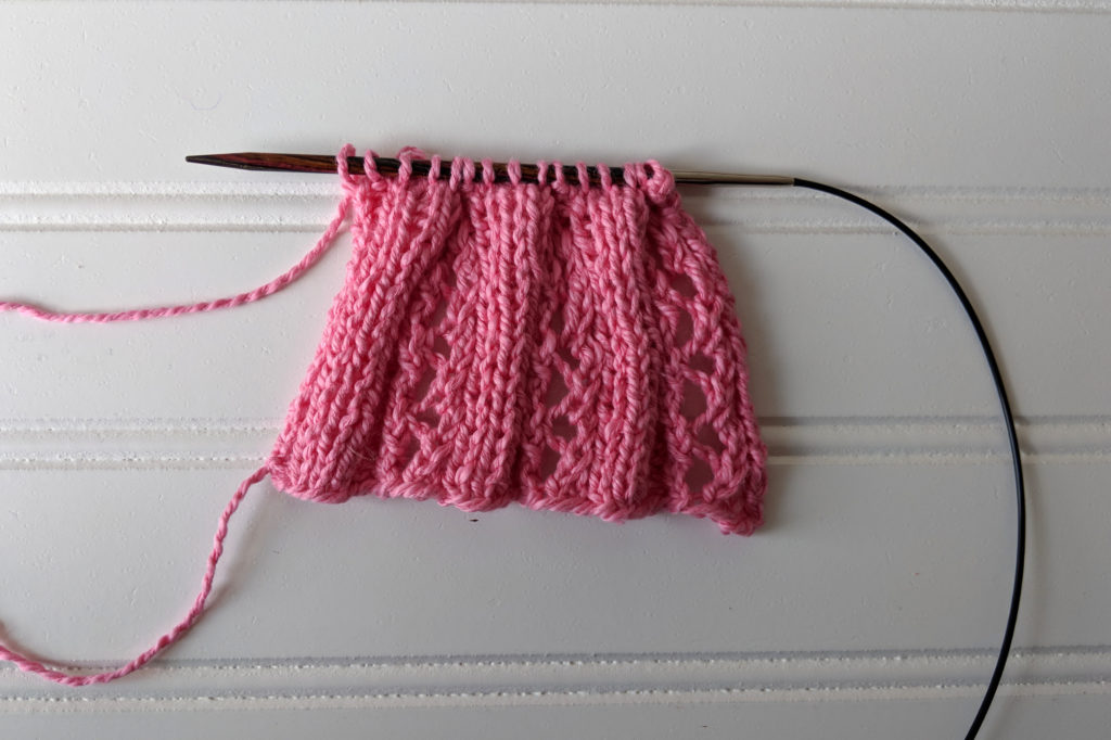 Tutorial – Knitting Pleats – Universal Yarn Creative Network